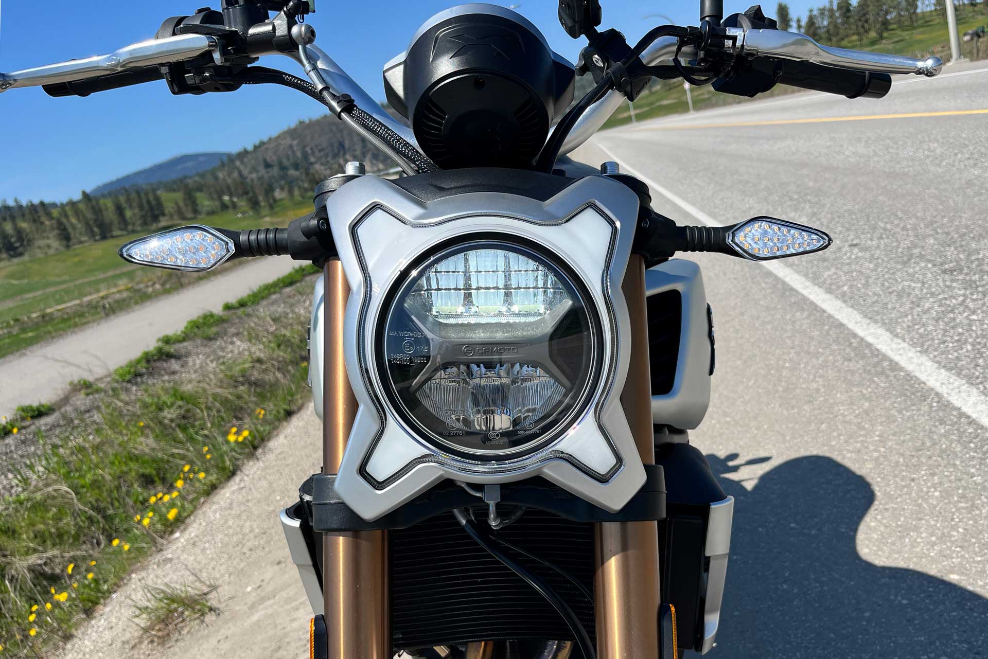 2023 CFMoto 700 CL-X Heritage Review – Moto Baecker